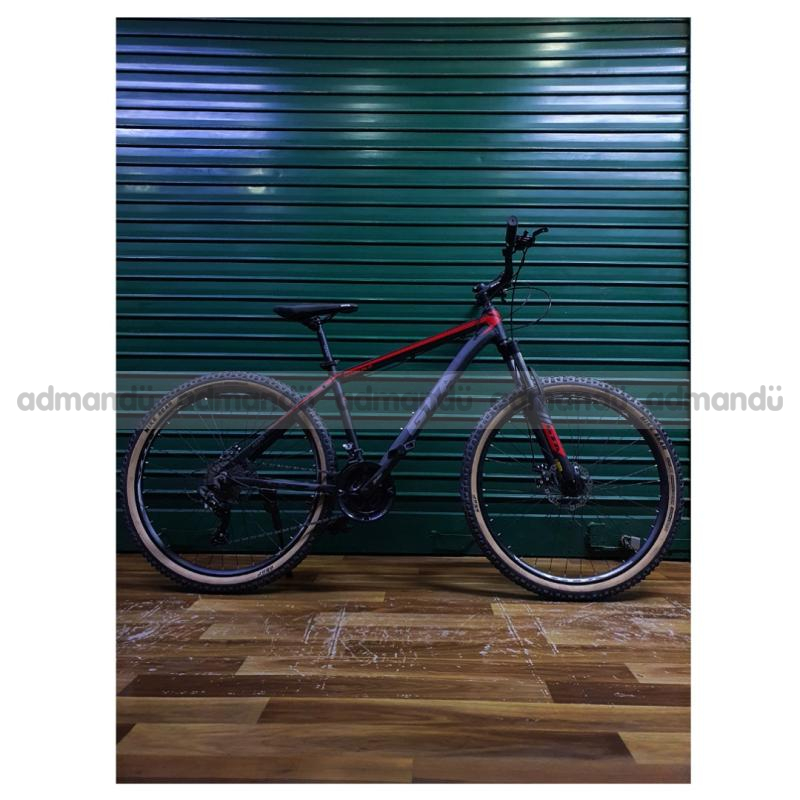27.5' Inch Wheel GTA Marlin 2 Mountain Bike
